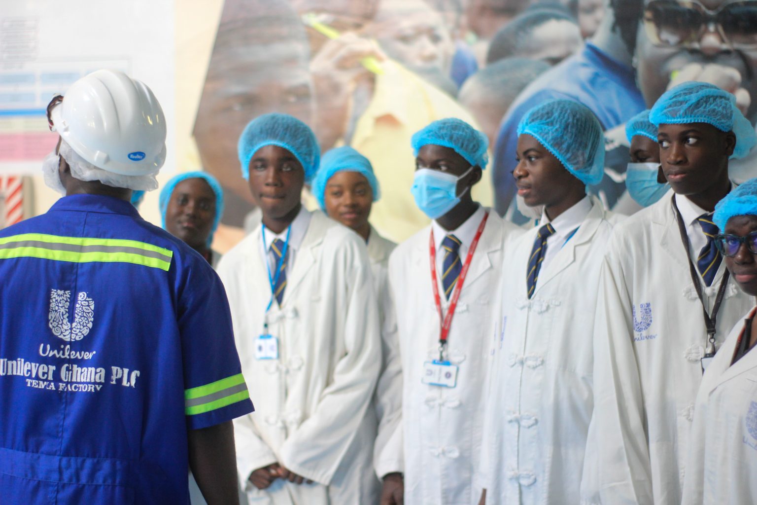 IB Arthur School Students tour Unilever Factory - IB Arthur School
